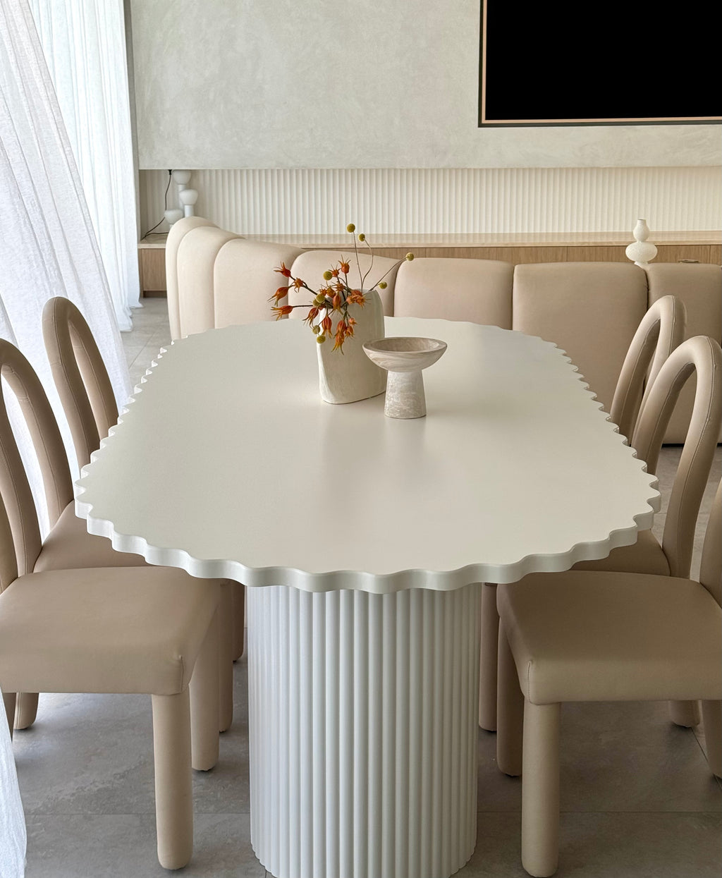 Biscotto Wavy Dining Table – Oh Paddi