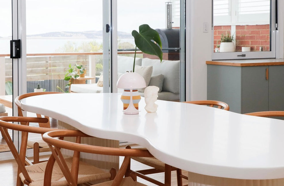 Wiggly Dining Table – ohpaddi