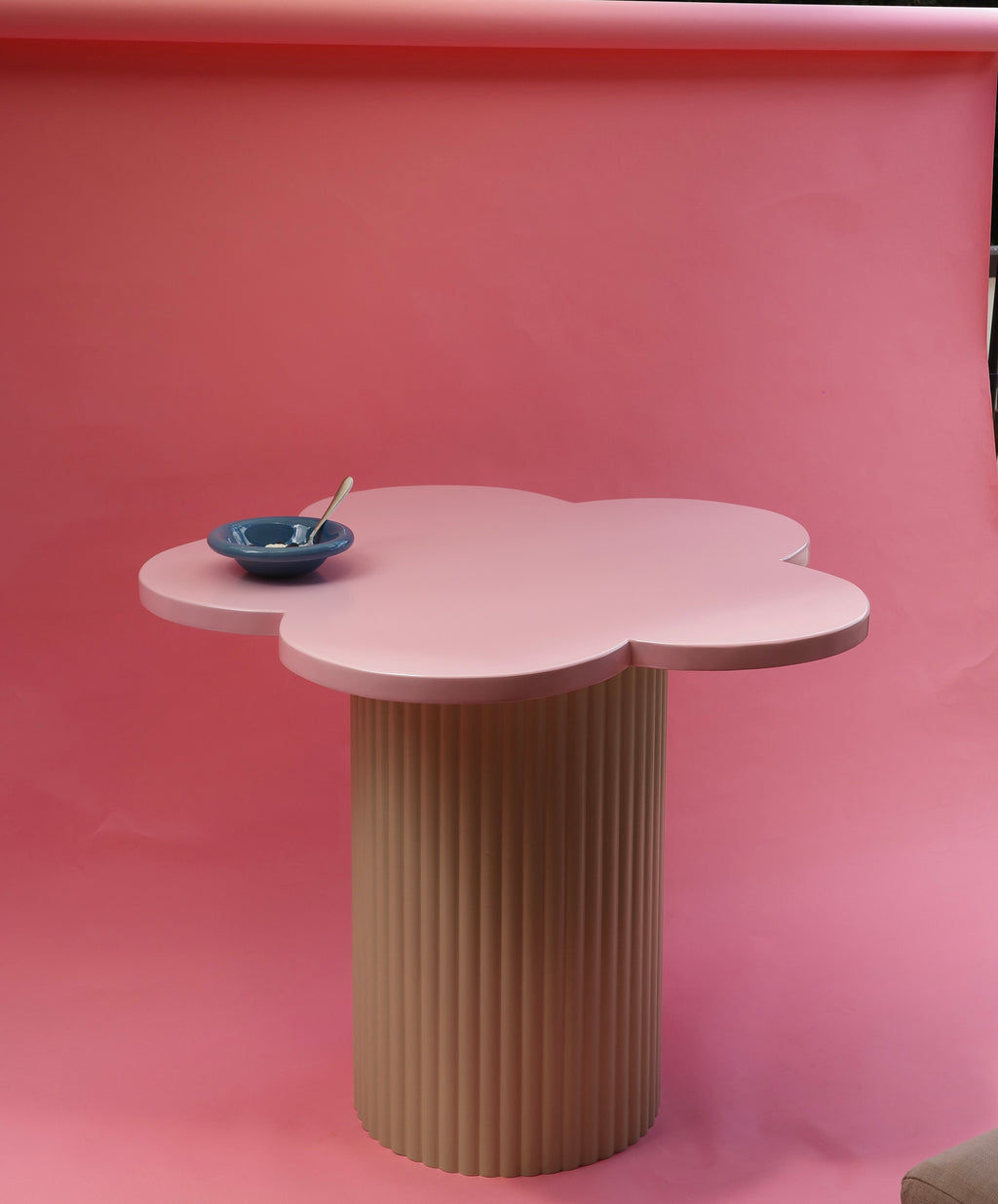 Flower Dining Table – Oh Paddi