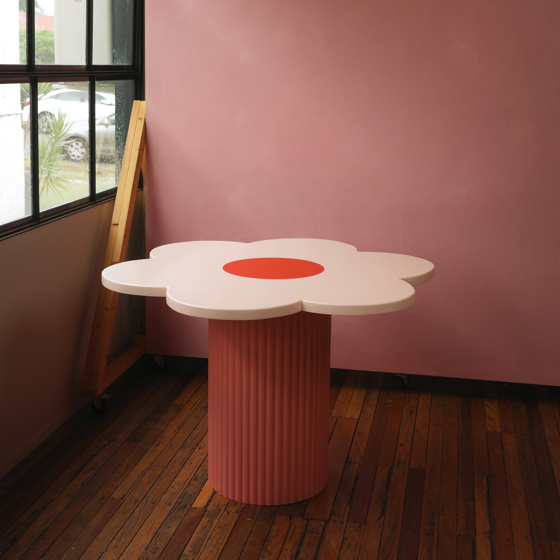 Flower Dining Table – Oh Paddi